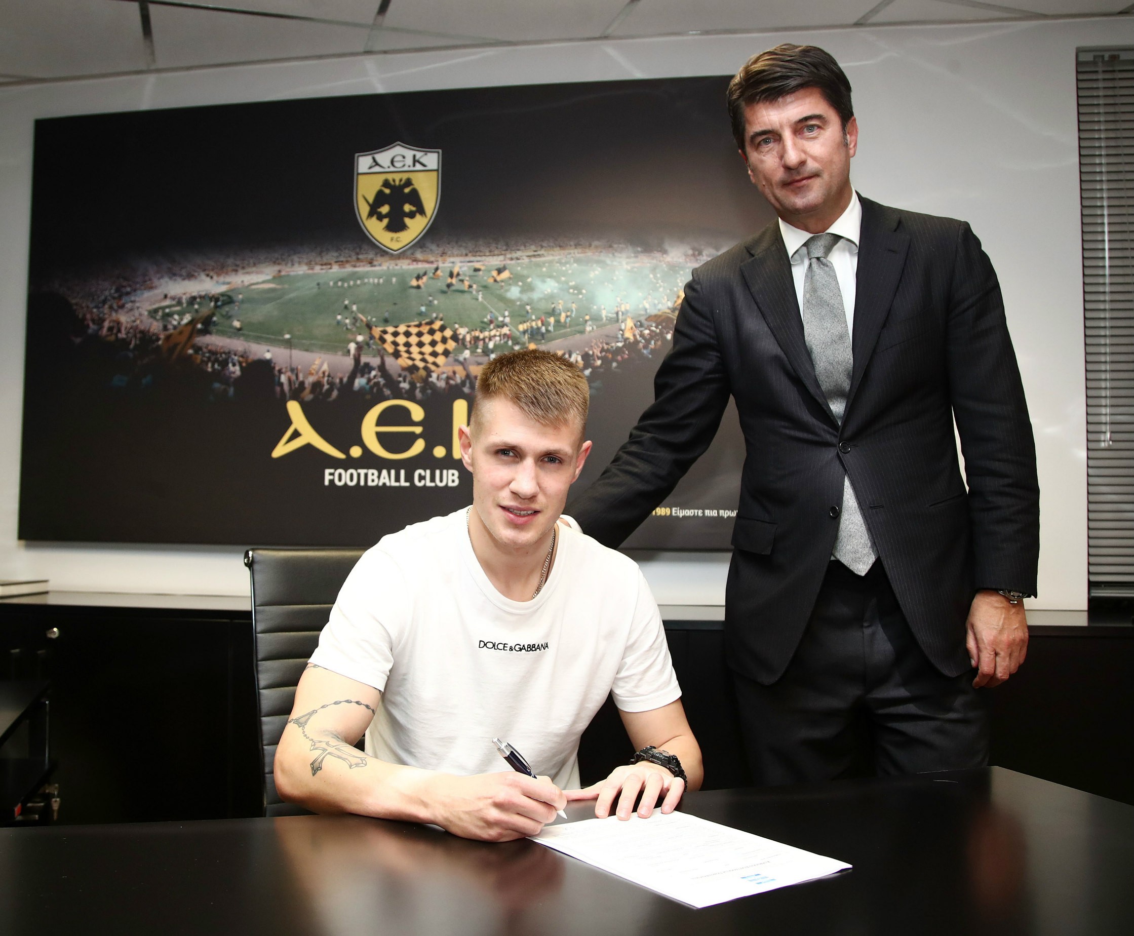 Ανακοίνωσε τον Σιμάνσκι η ΑΕΚ