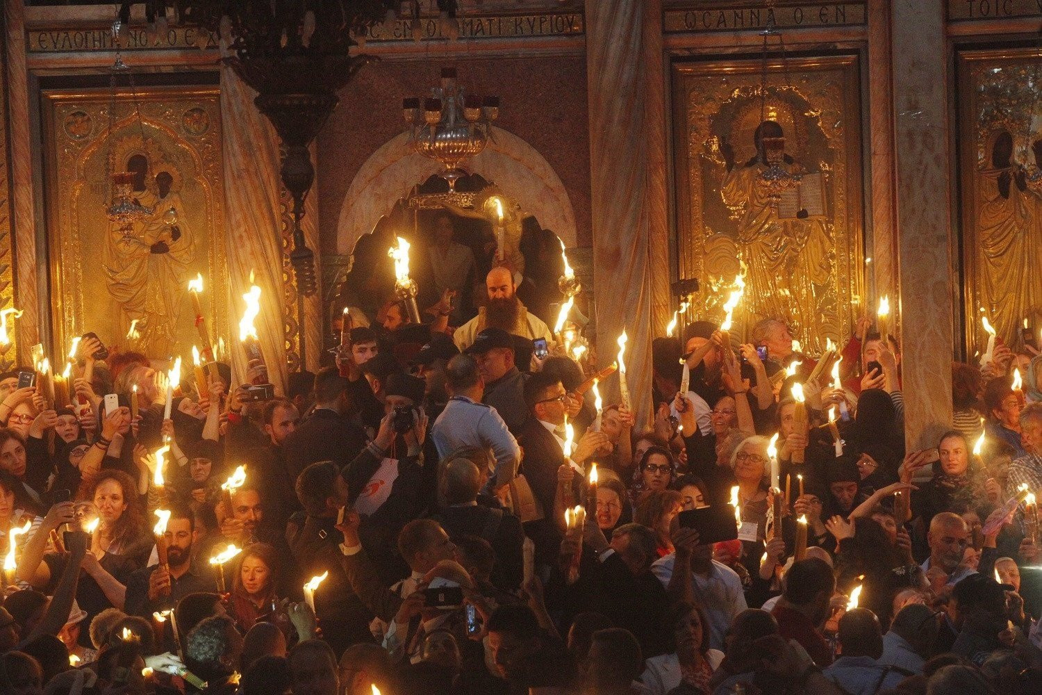 Πώς θα έρθει το Άγιος Φως στην Ελλάδα