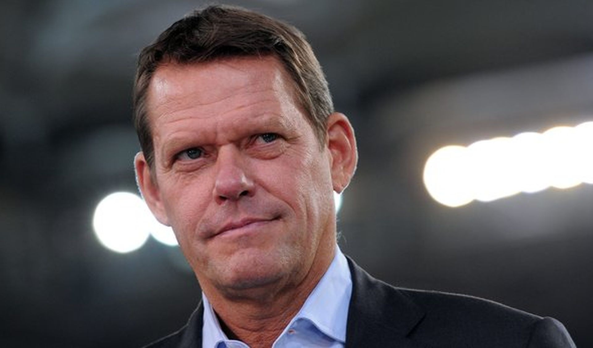 «Τίτλοι τέλους» για τον Φρανκ Άρνεσεν στη Φέγενορντ