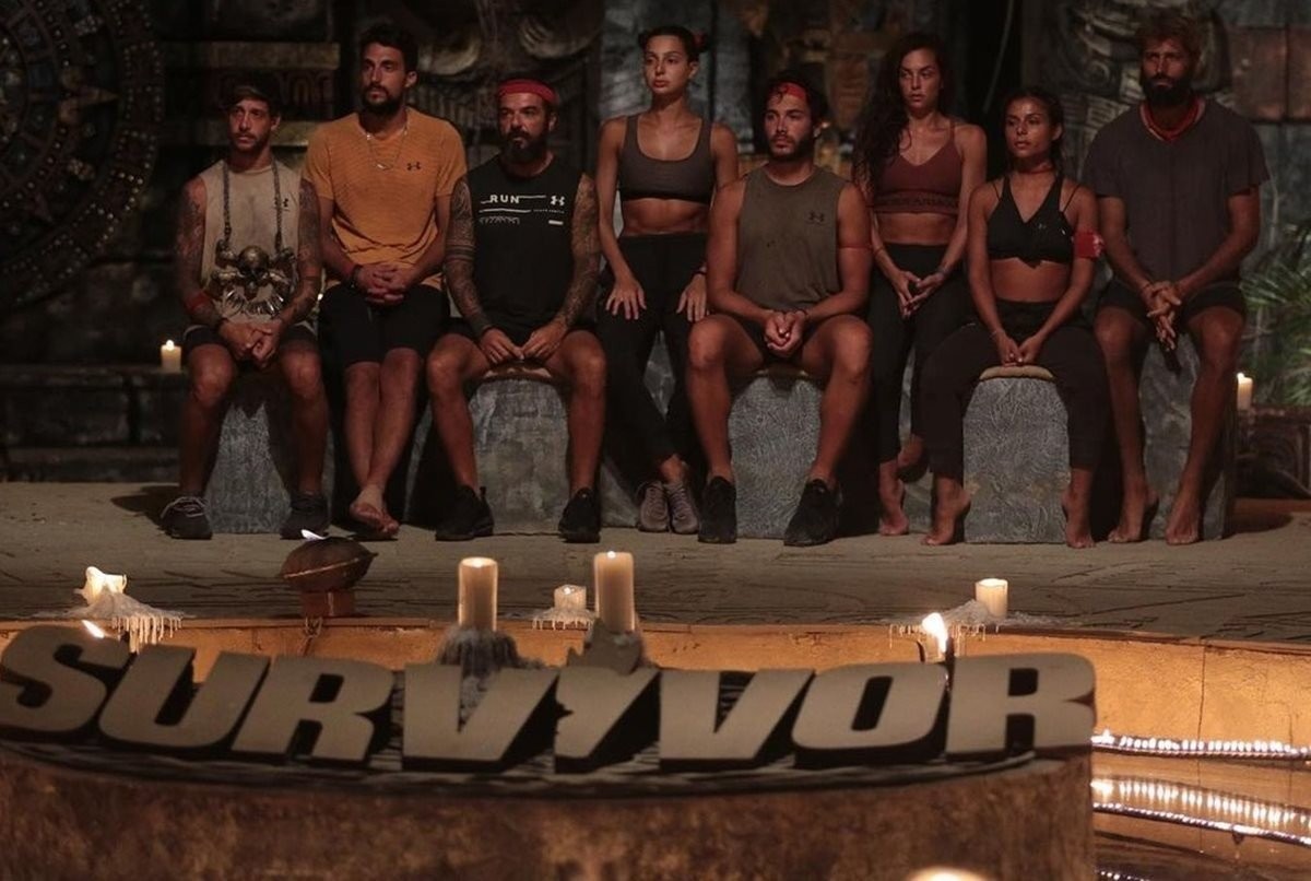 «The Voice»: Σε αναζήτηση παρουσιαστή λόγω «Survivor»