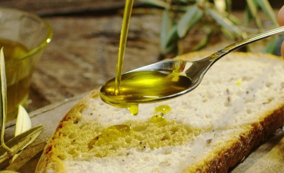 Ψωμί με...λάδι, τι αποκαλύπτουν οι έρευνες για αυτό το γεύμα