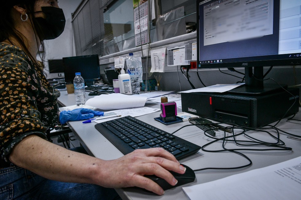 SOS: Ποια εισοδήματα, επιδόματα και συντάξεις θα διασταυρώσει φέτος η ...