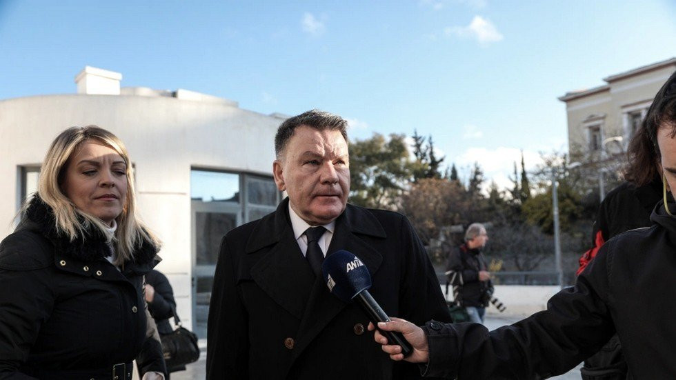 Κούγιας για παραίτηση Λύτρα: Δεν παίρνεις πρόσκαιρη δημοσιότητα και ...