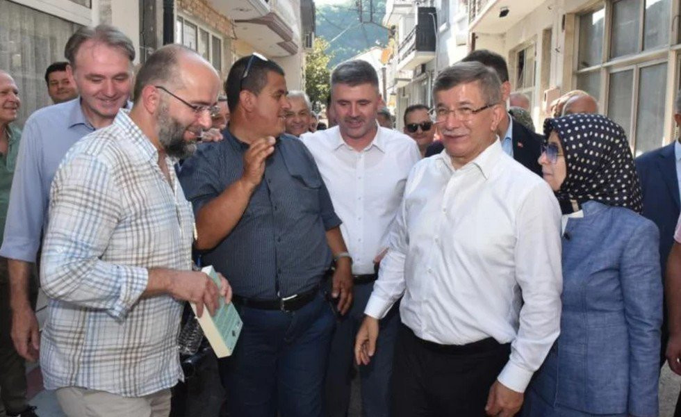 Εκτός πραγματικότητας ο Νταβούτογλου: Είδε «απογόνους του... Πορθητή ...