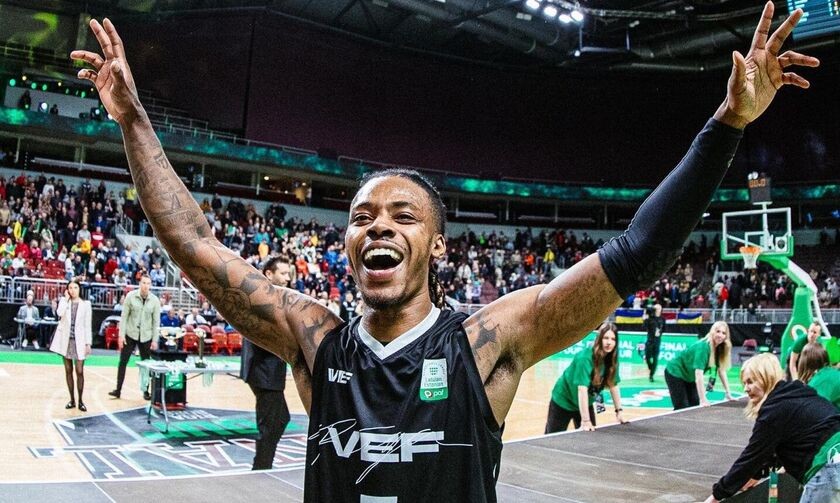 ΠΑΟΚ: Ο Ράιλι ανυπομονεί να παίξει σε γεμάτο γήπεδο