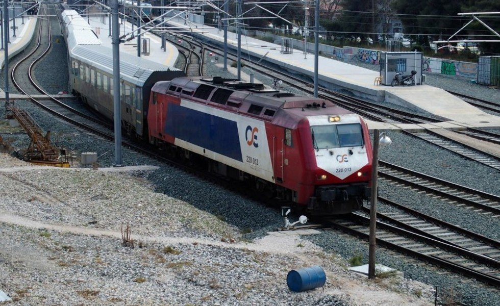 ΟΣΕ-ΤΡΑΙΝΟΣΕ: Πάνω από 27 δισ. ευρώ δαπανήθηκαν από το 2000 για τη ...