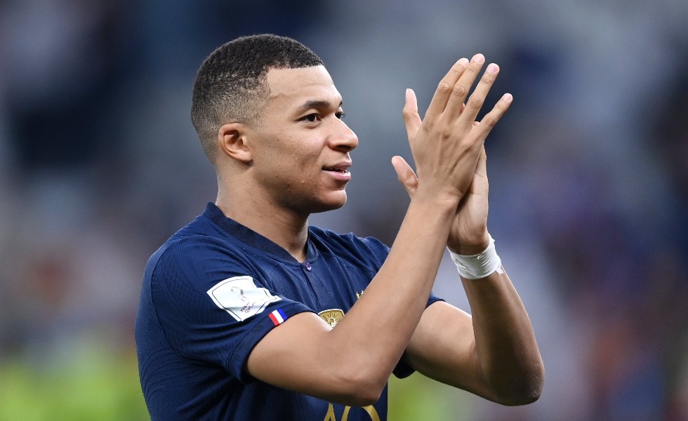 Εμπαπέ: «Καλό βήμα η νίκη επι της Ολλανδίας, αλλά έχουμε και άλλα ...