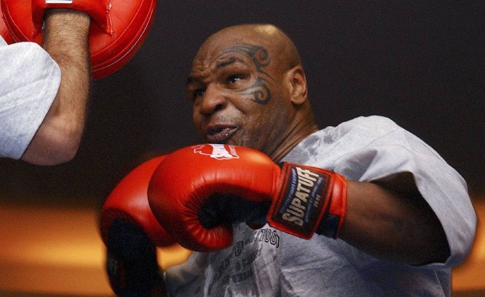 Γιατί ο Μάικ Τάισον είχε προσπαθήσει να δωροδοκήσει φύλακα ζωολογικού ...