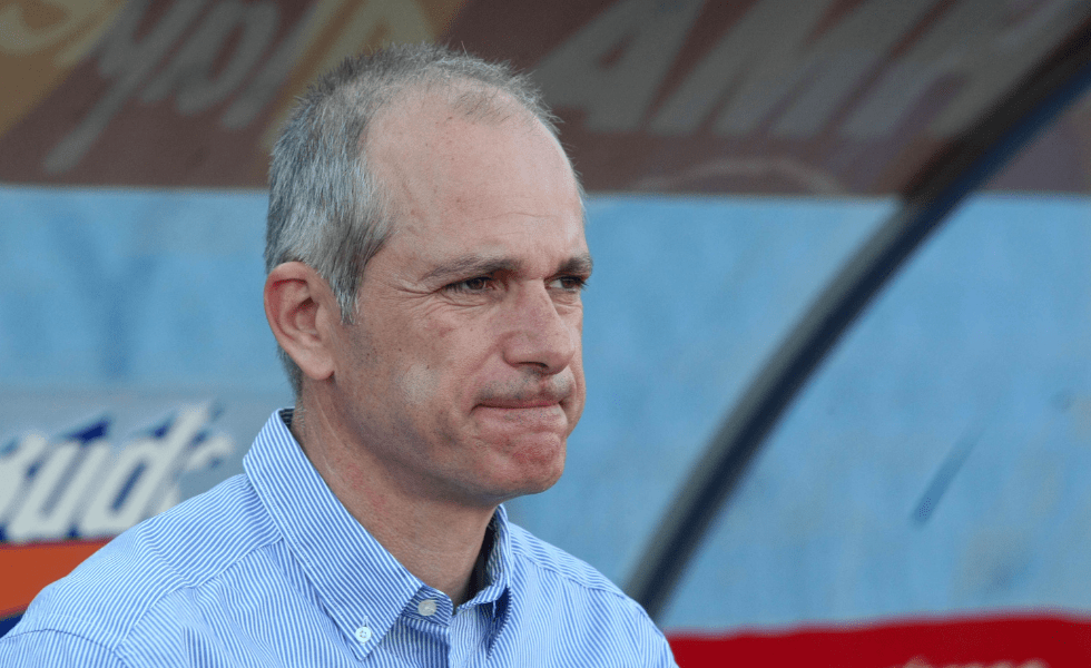 Σταθόπουλος: «Πιο δύσκολα τα πράγματα με συνθετικό χλοοτάπητα για τον ...