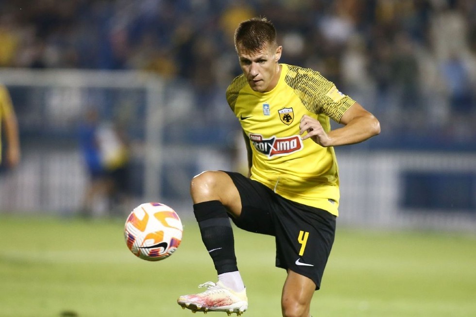 ΑΕΚ: Ο Σιμάνσκι εκτίει με Αστέρα και ΟΦΗ