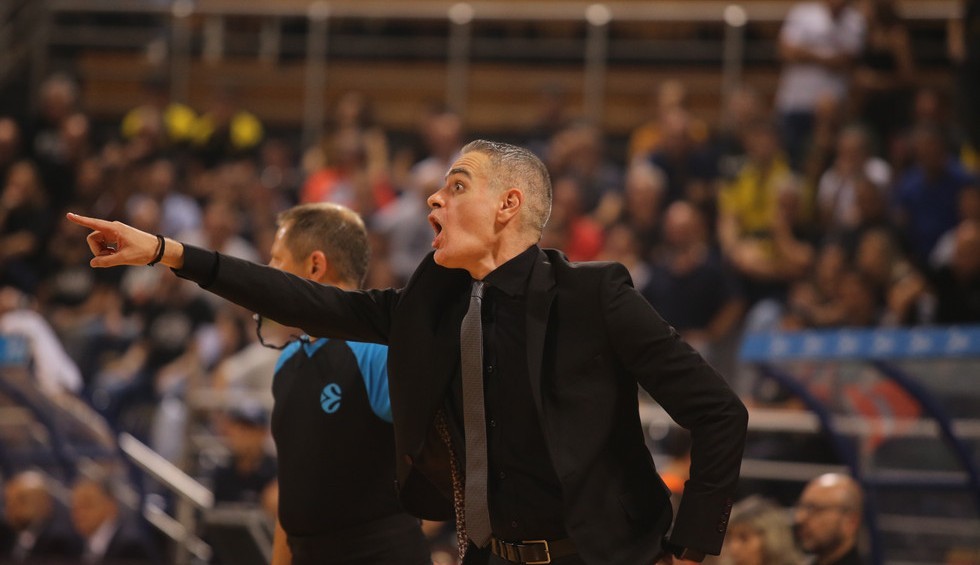 Καστρίτης: «Φρεσκάδα, άμυνα και επιθετικές αποφάσεις﻿»