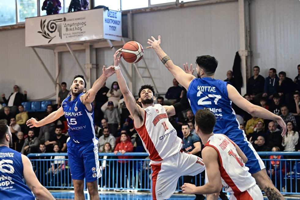 Επέστρεψε στις νίκες ο Ηρακλής, 72-67 τον Πανερυθραϊκό