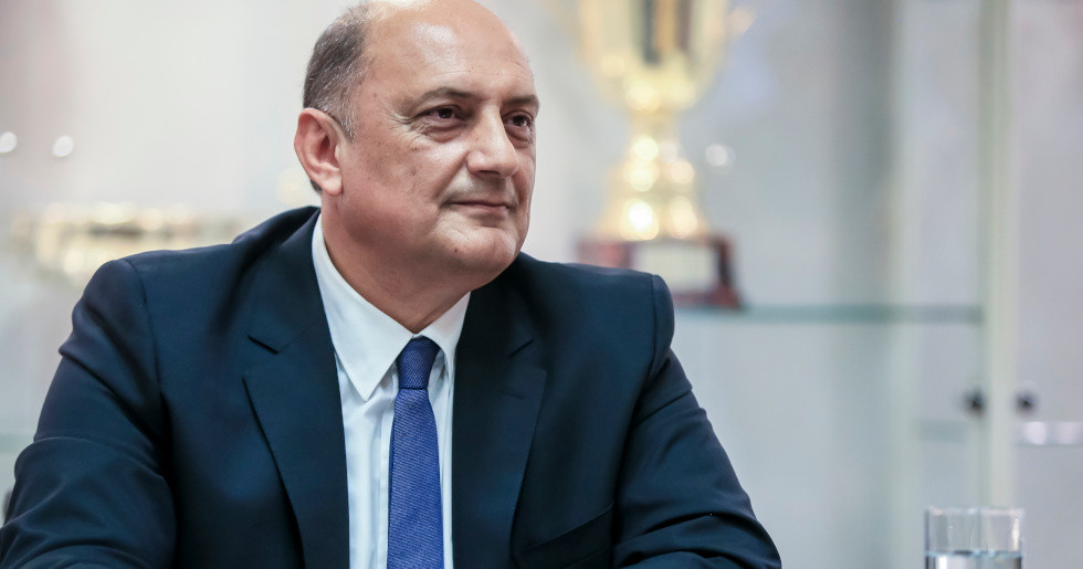 Πέτρος Μαντούβαλος: «Δε γίνεται να βασανίζεται ο Μητσοτάκης για μία ...