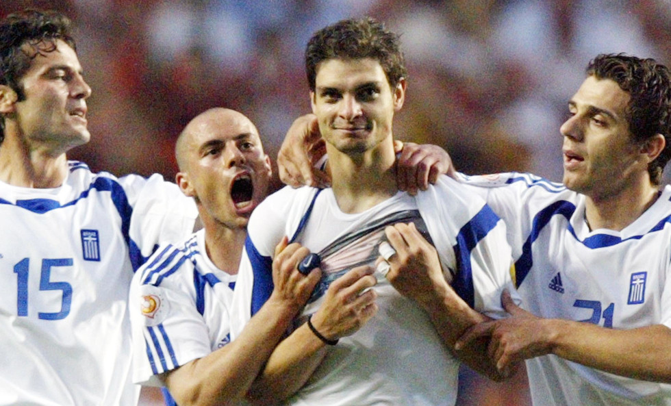 Το έπος του EURO 2004, ο Αγγελος και ο προστάτης των τρελών