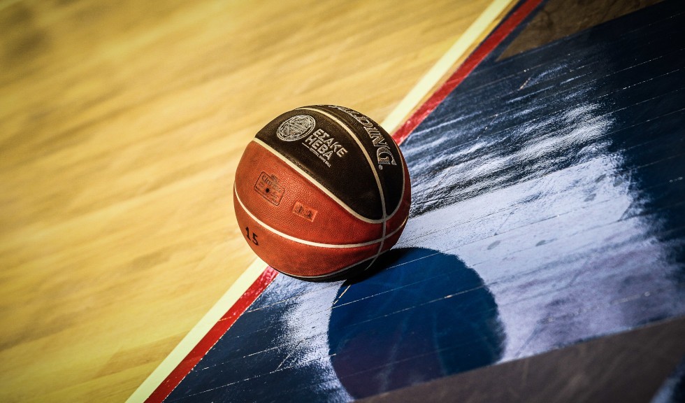 Η FIBA γιορτάζει περισσότερους από 610 εκατομμύρια τακτικούς παίκτες σε ...