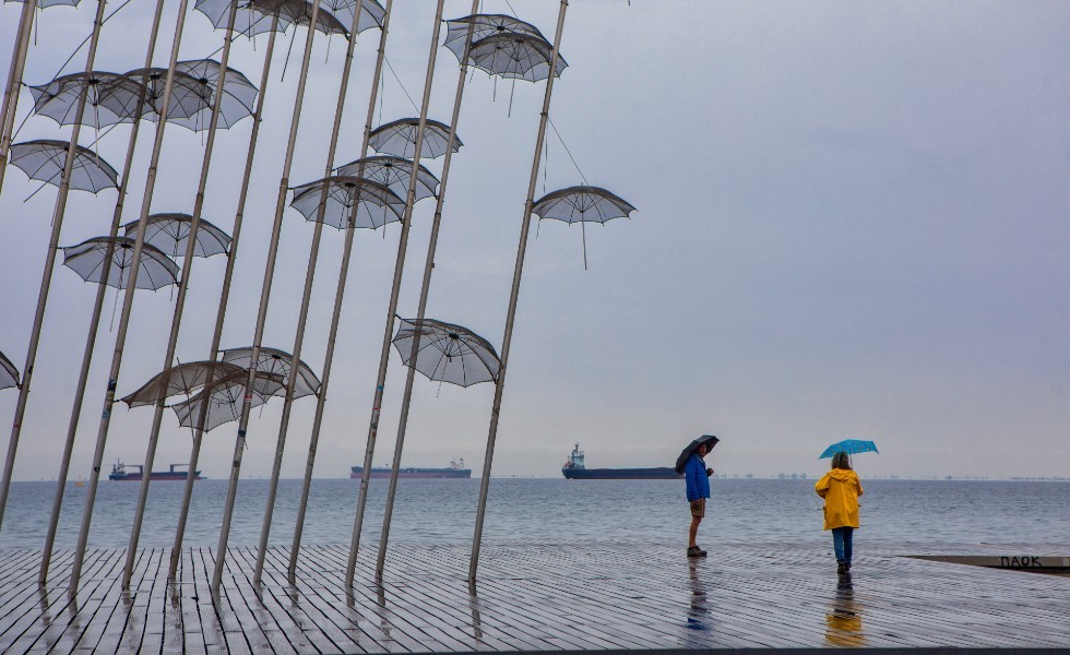Ο καιρός το Σάββατο (17/1): Πτώση θερμοκρασίας, χιόνια, βροχές και ...