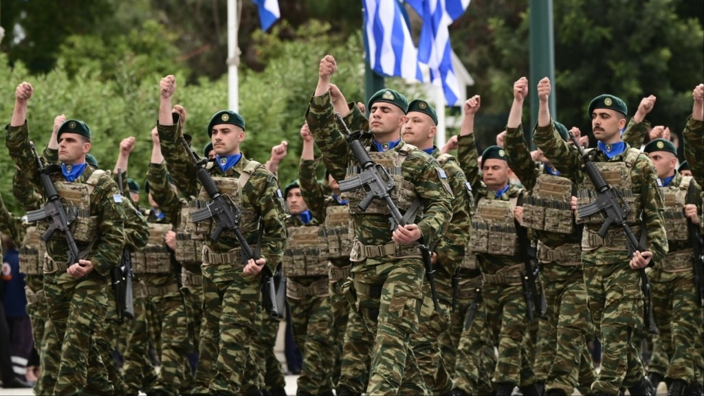 Έρχονται πέντε διαγωνισμοί για πρόσληψη 1.750 στελεχών ΕΔ-ΣΑ