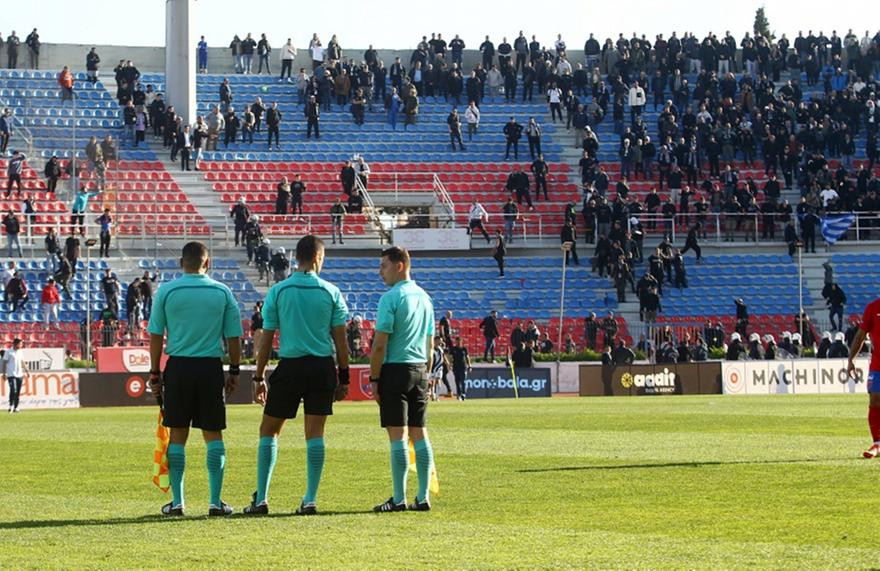 ΣΟΚ! ΒΙΝΤΕΟ ντοκουμέντο από το Πανιώνιος-Καλαμάτα: Οπαδός σωριάζεται ...