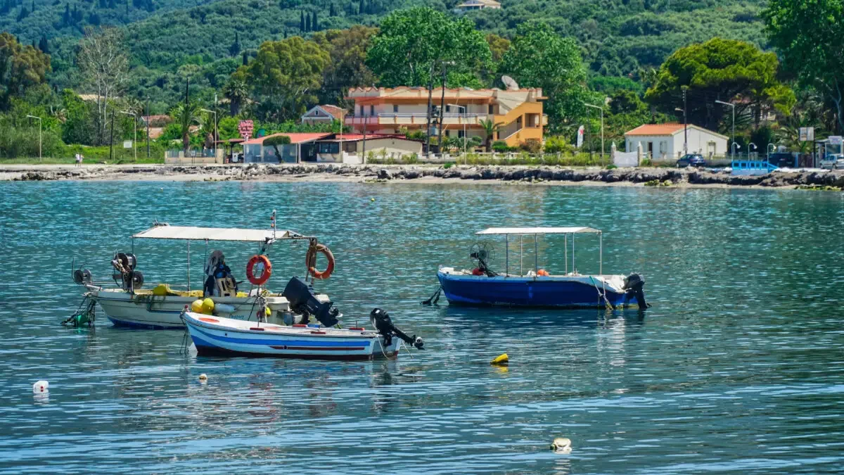 Καιρός: Ανεβαίνει η θερμοκρασία κατά 8 βαθμούς από Μ. Πέμπτη έως και Μ ...