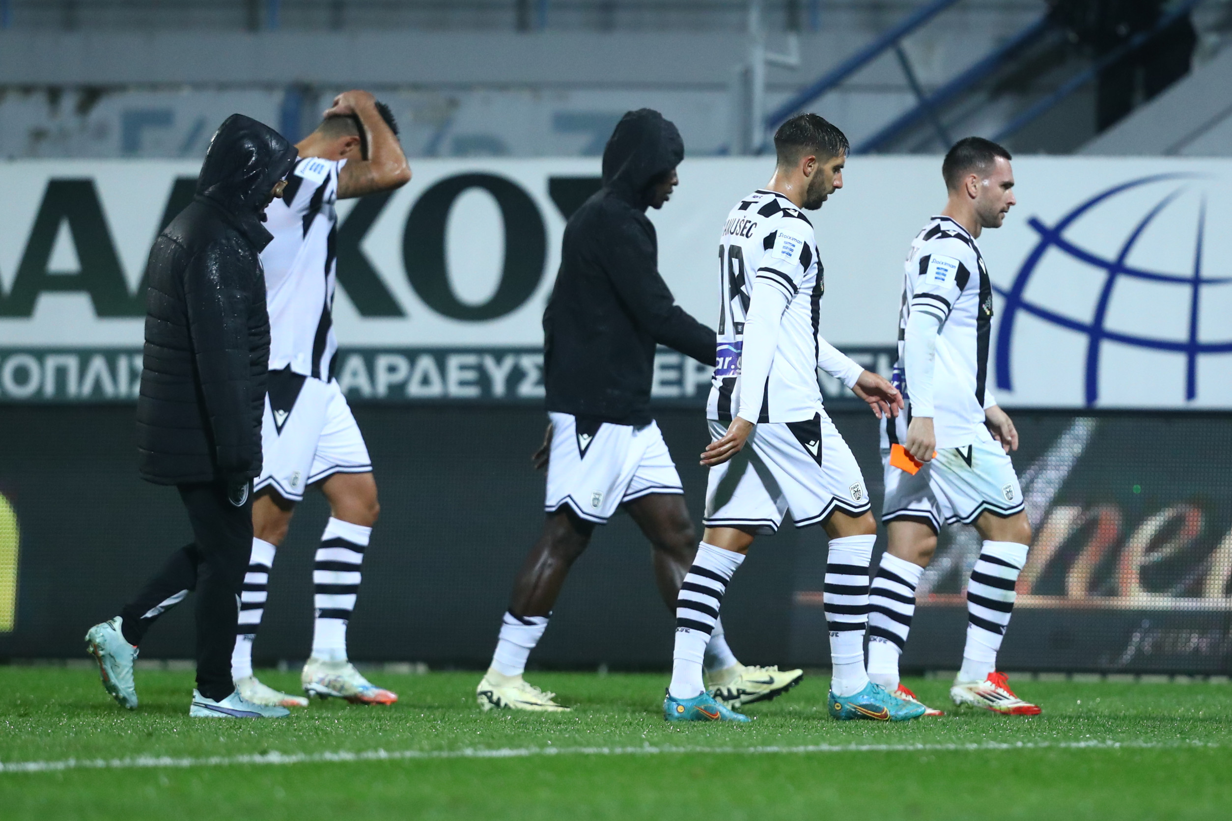 Ντεσπόντοφ, Παβλένκα και Κωνσταντέλιας ζήτησαν συγγνώμη από τον κόσμο ...