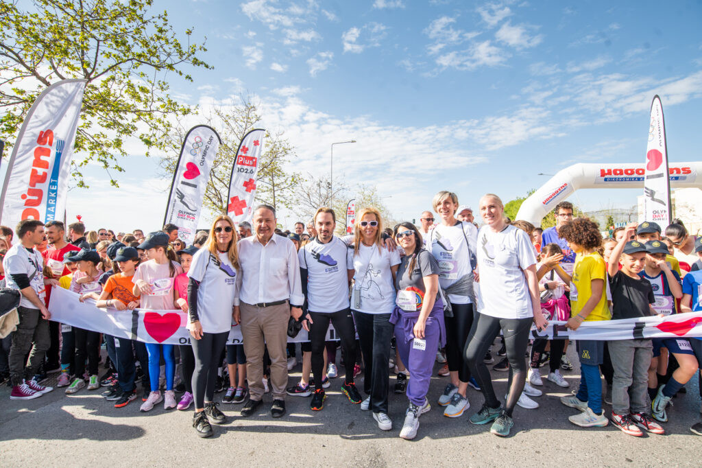 Ετοιμος ο αφέτης για το 8ο Olympic Day Run και το 1ο Thessaloniki City ...